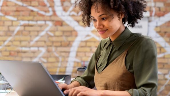 Small Business Internet Tips: How Fiber Internet Benefits SMBs