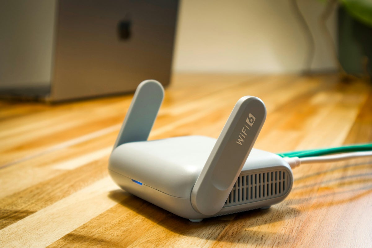 Do You Need a Modem and Router? | MaxxSouth Broadband